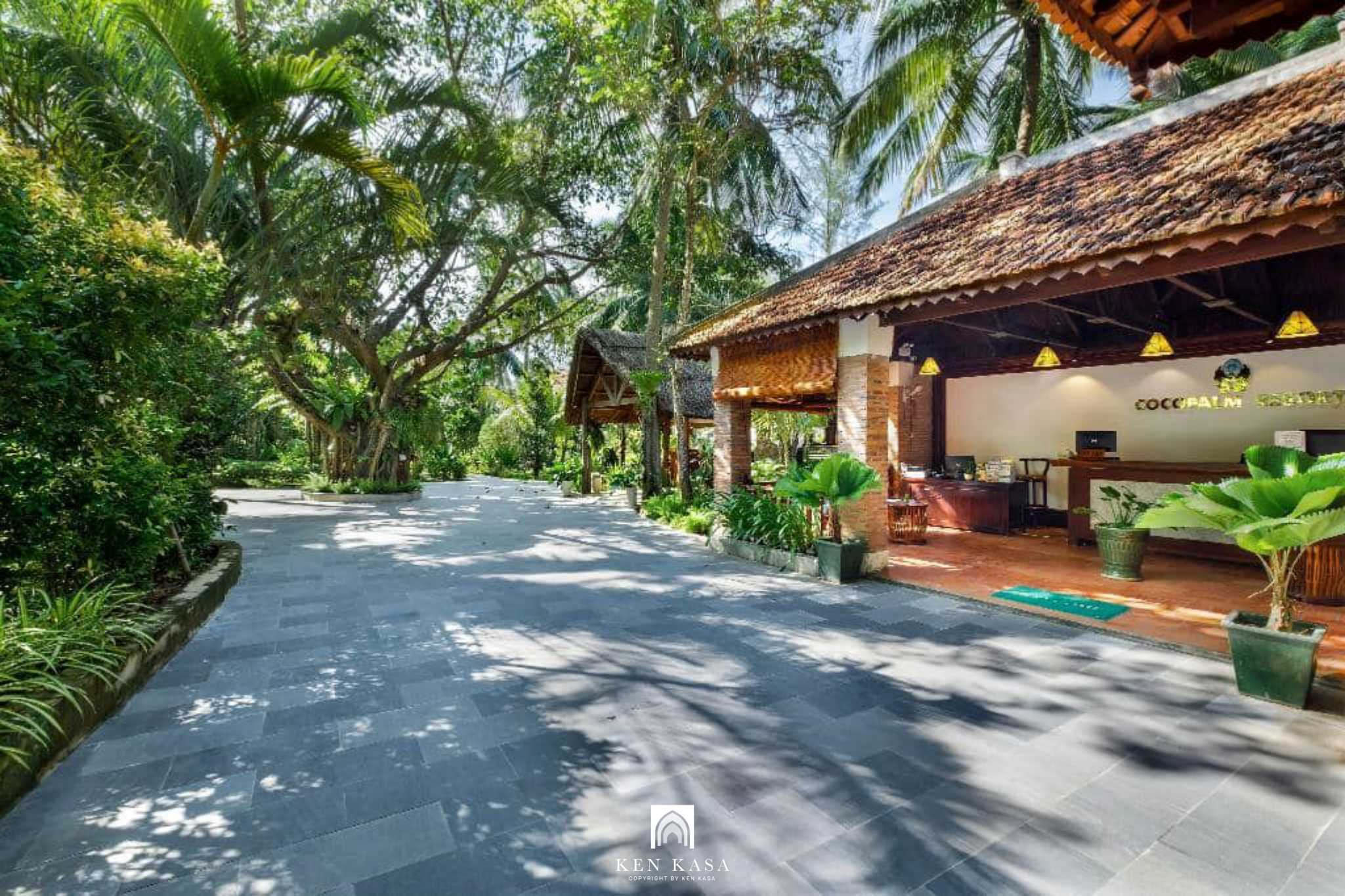 Review Coco Palm Beach Resort & Spa: khu nghỉ dưỡng nhiệt đới cạnh bờ ...